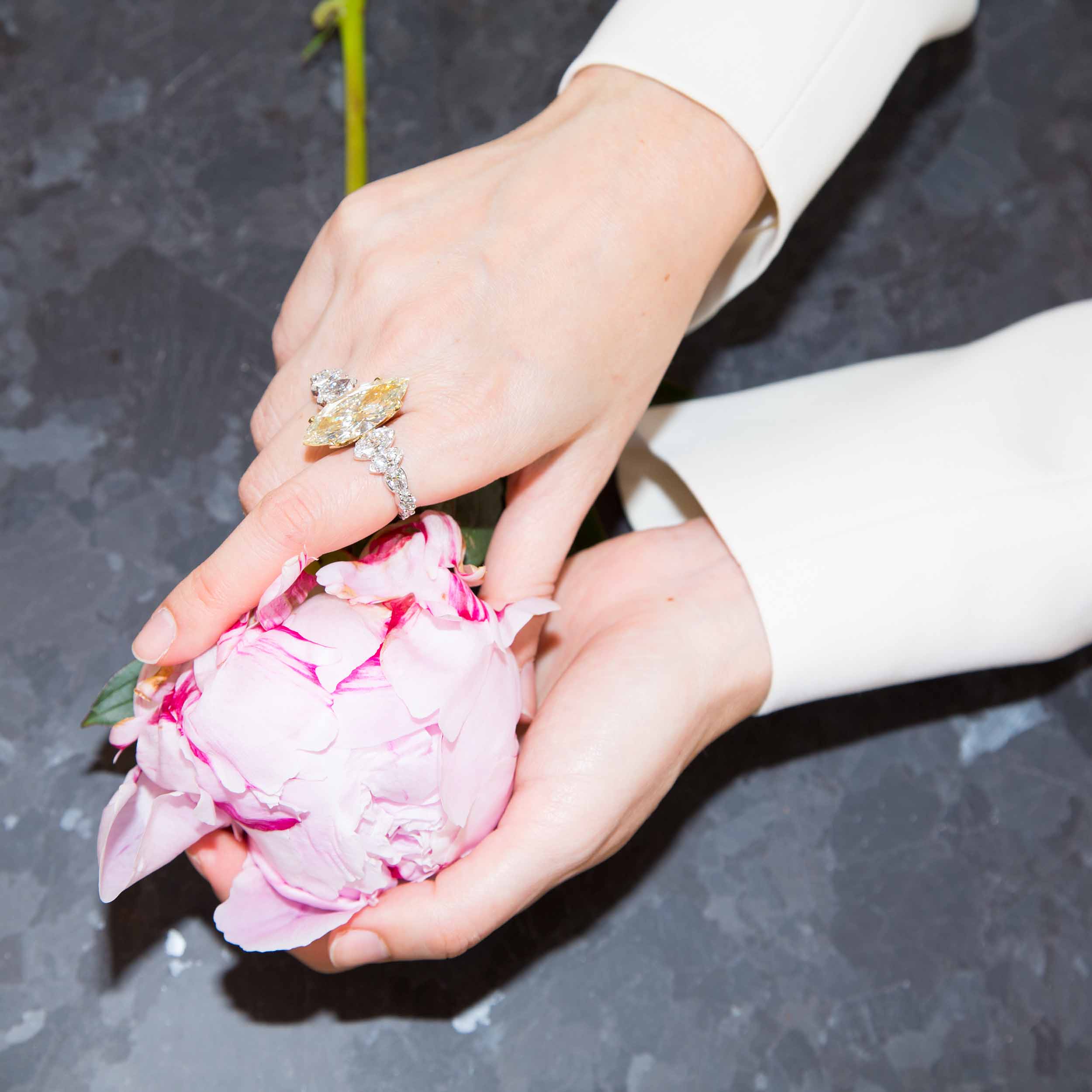 GEM SQUAD CHOOSES THE PERFECT ENGAGEMENT RING